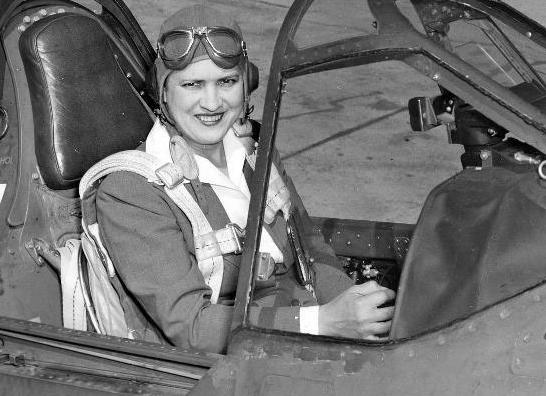 History’s Groundbreaking Female Pilots - Wings Over Camarillo